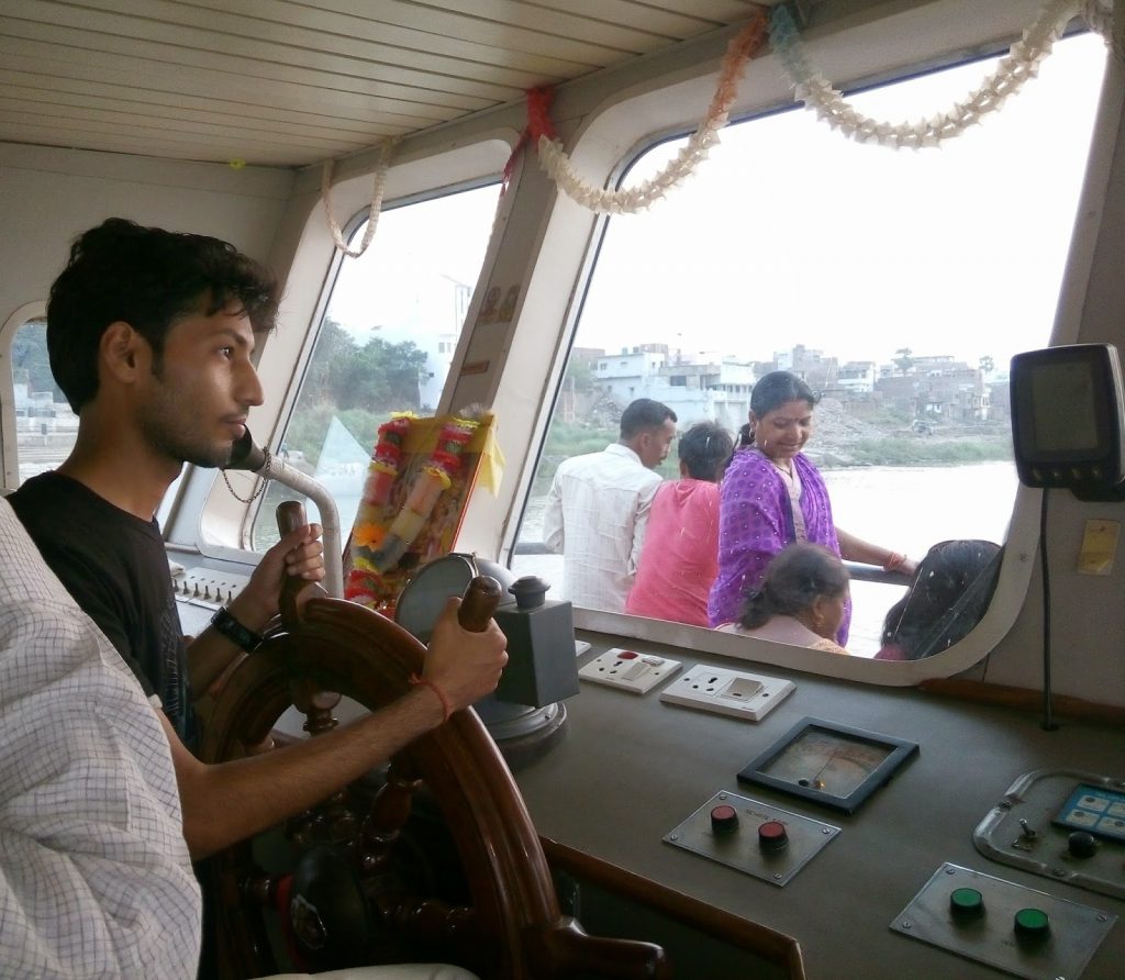 पटना में गंगा आरती की एक शाम | Hindi Travel Blog